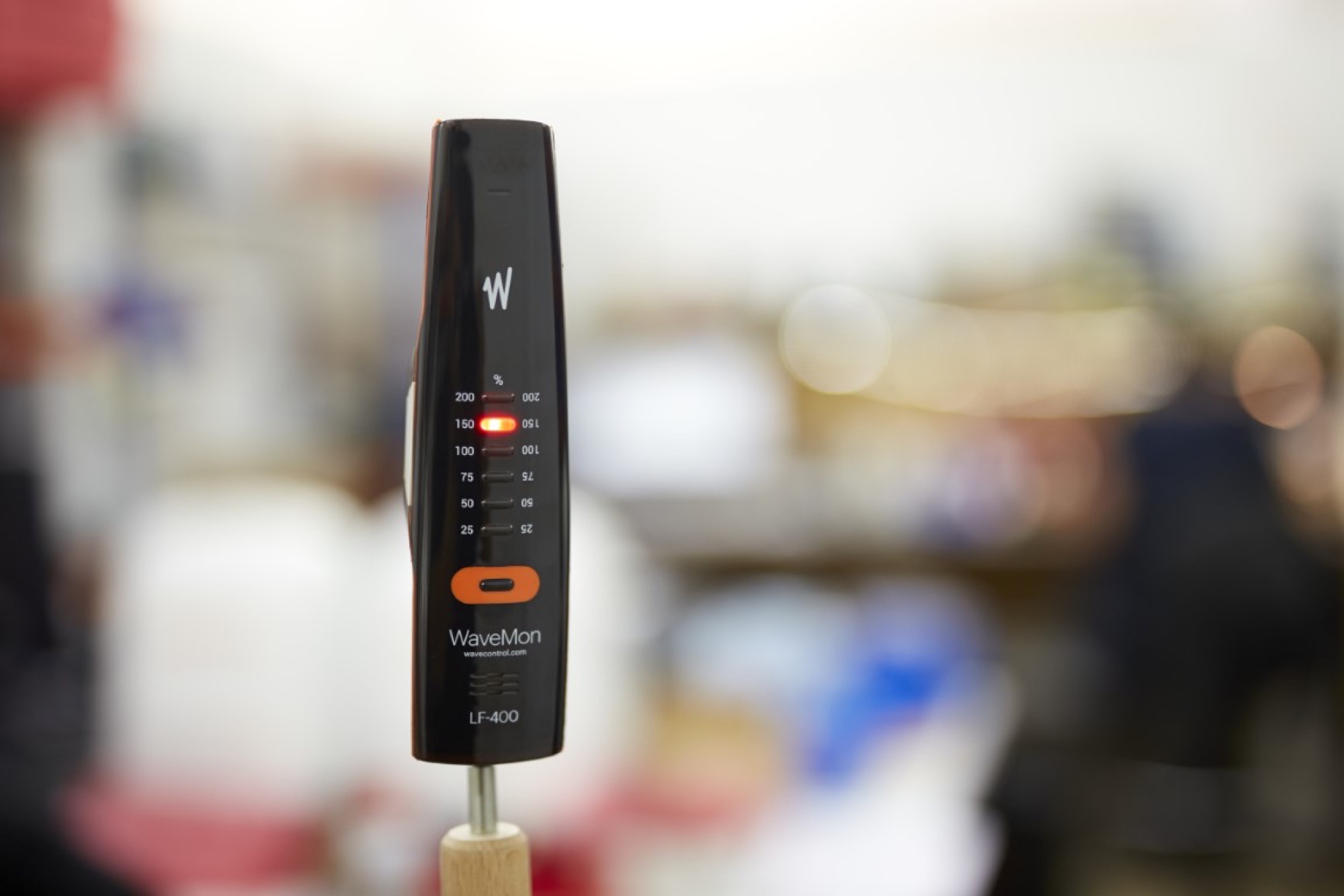 WaveMon LF-400 - Wavecontrol